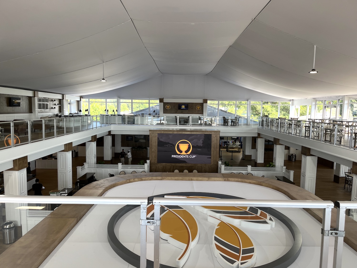 Watching In Style - Global Golf Post